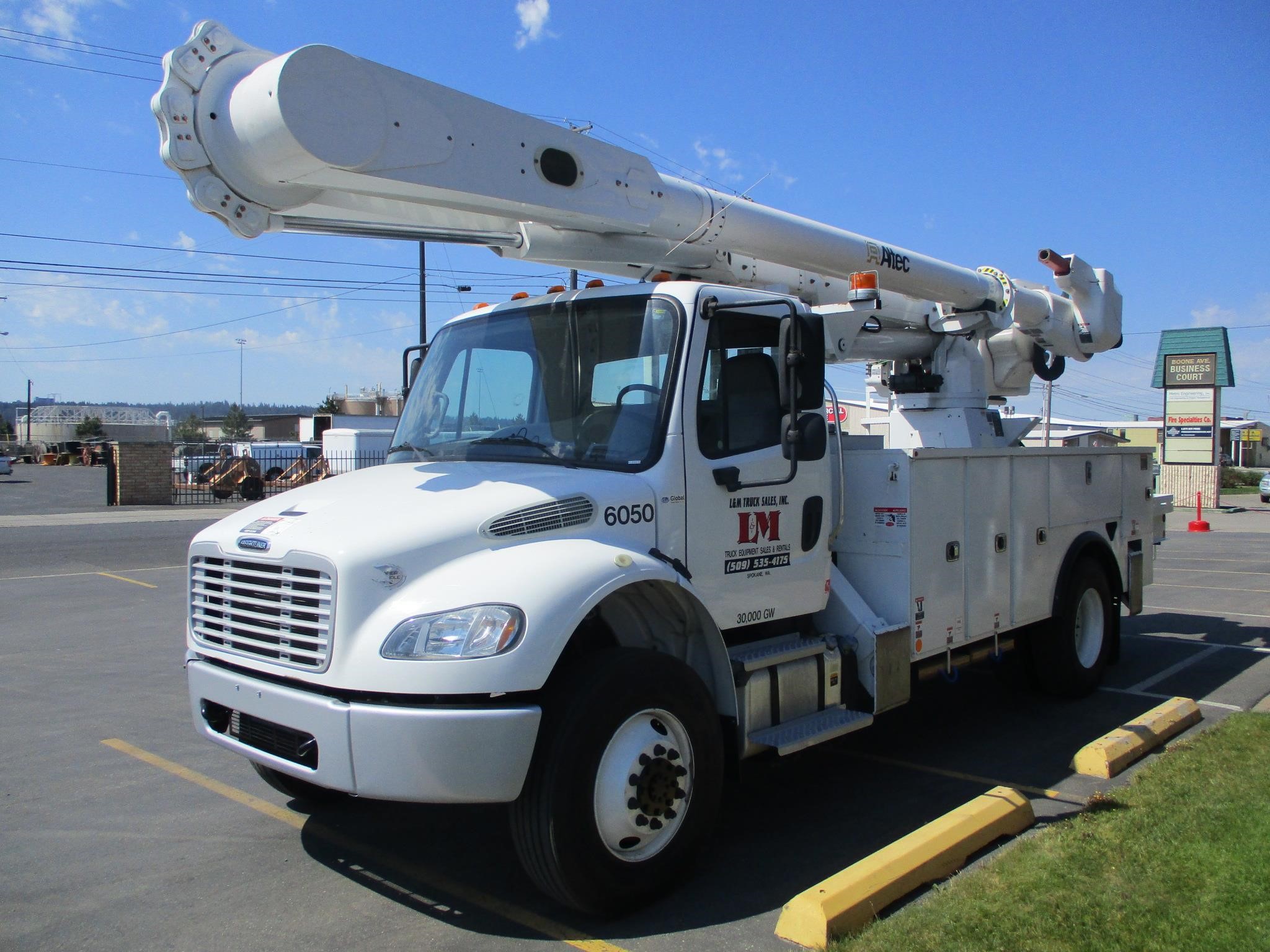 2015 ALTEC AM55E - Peters & Keatts Equipment Inc.