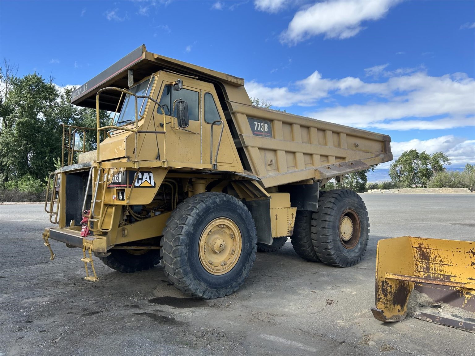 1993 CATERPILLAR 773B - Peters & Keatts Equipment Inc.