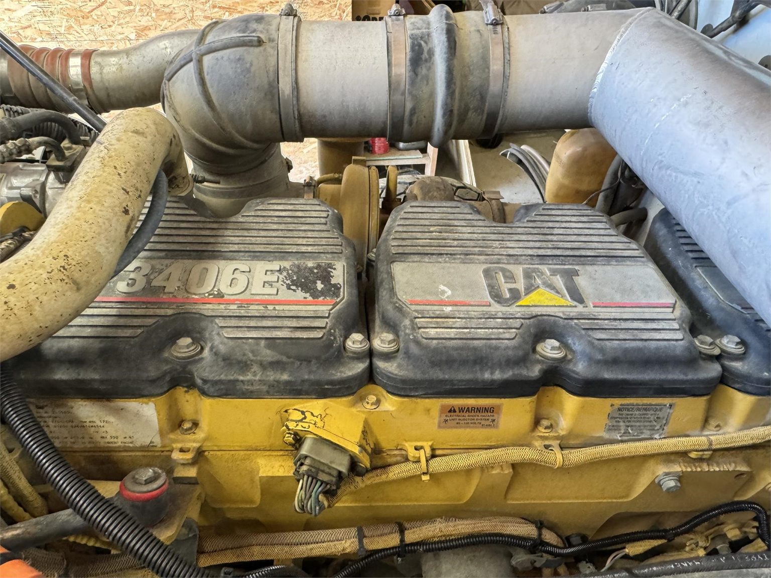2000 PETERBILT 357 - Peters & Keatts Equipment Inc.