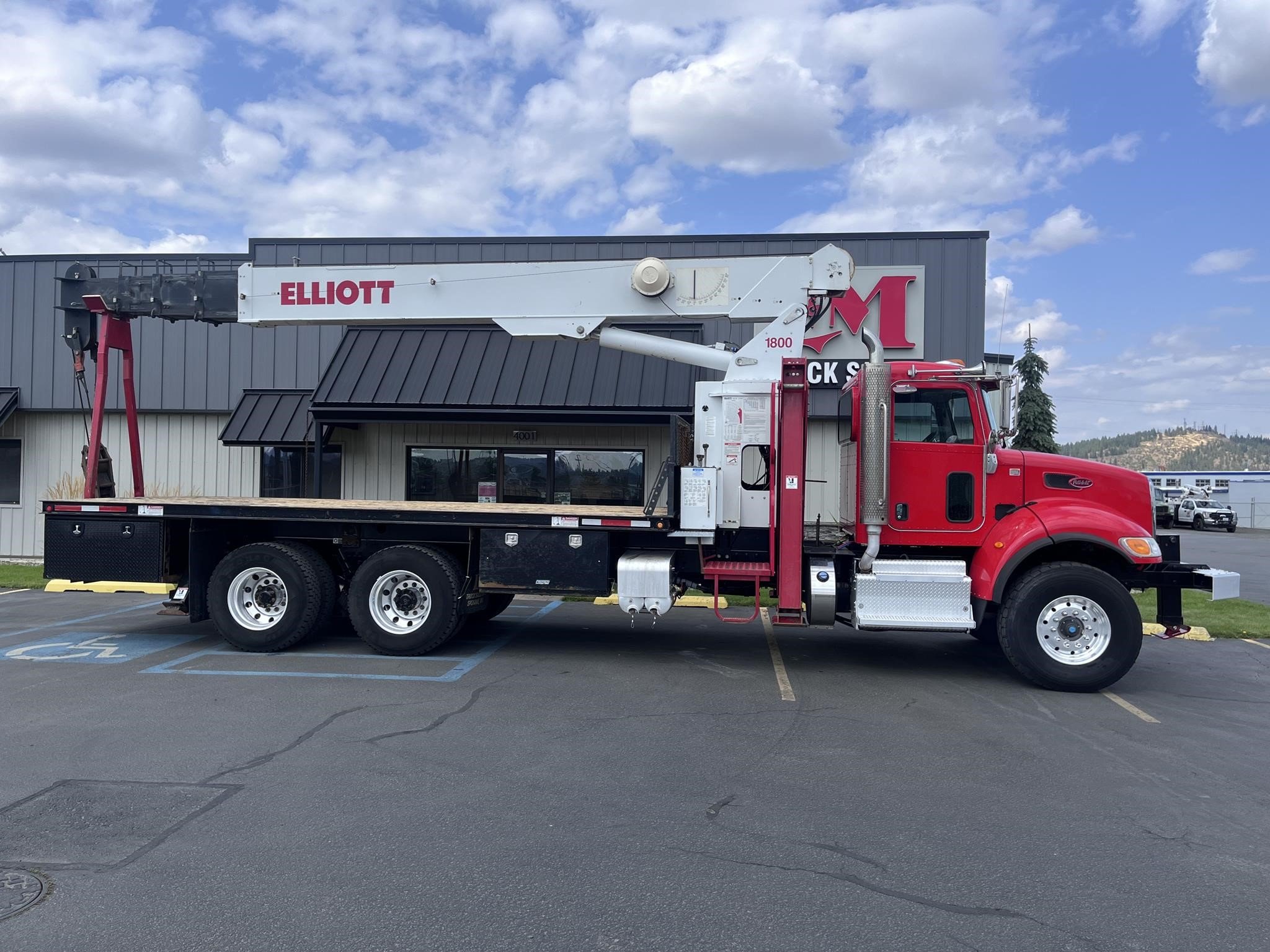 2014 ELLIOTT 1881TM - Peters & Keatts Equipment Inc.