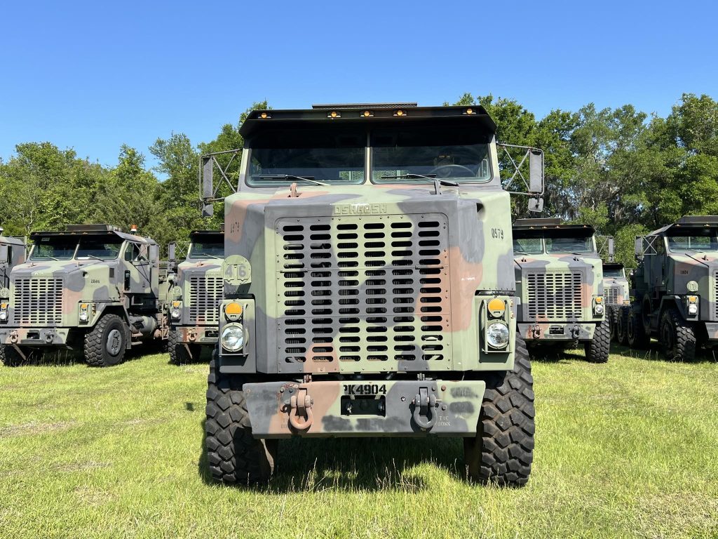 2007 OSHKOSH M1070 - Peters & Keatts Equipment Inc.